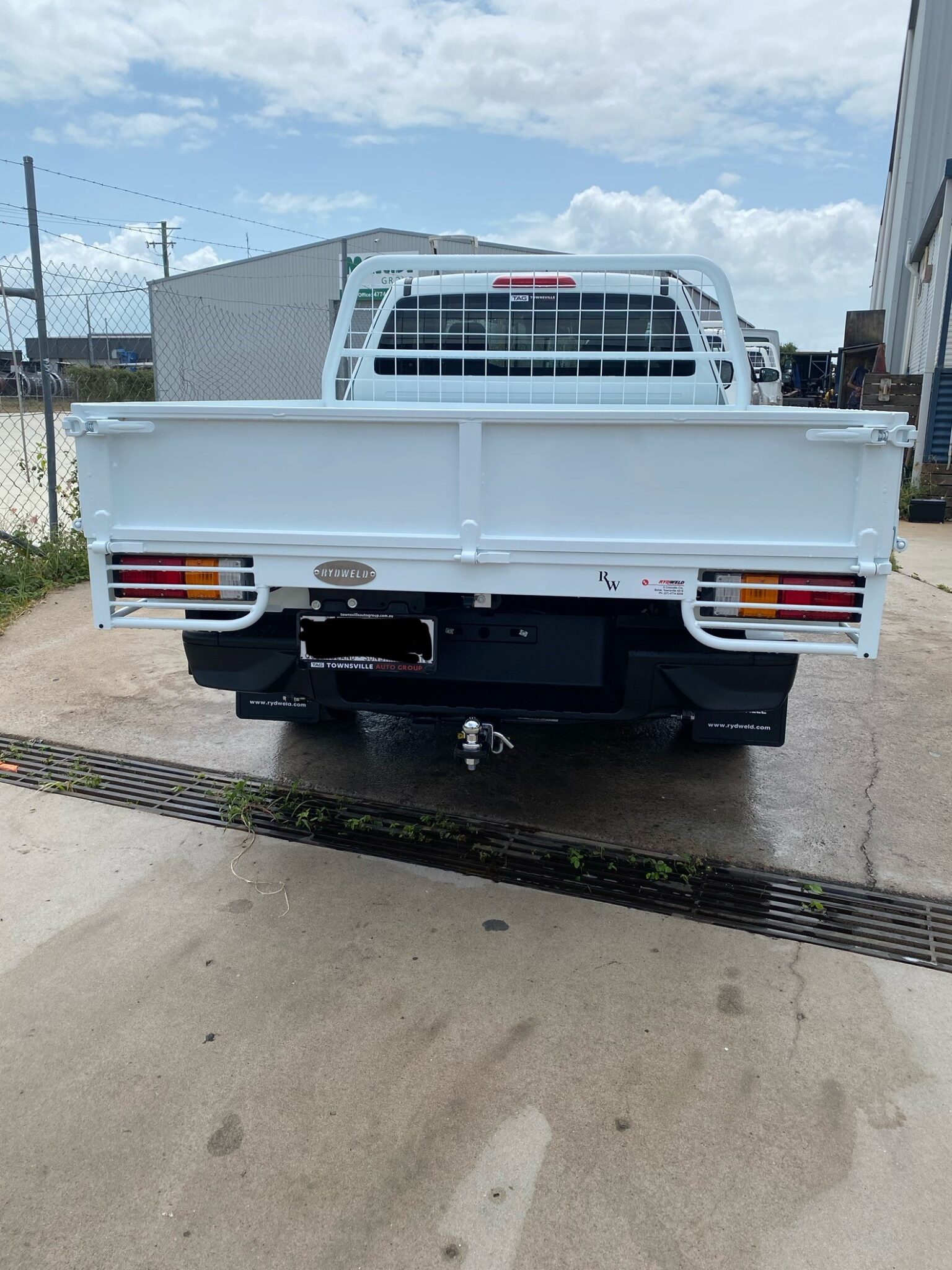 Isuzu D-Max Extra Cab Tray - Rydweld